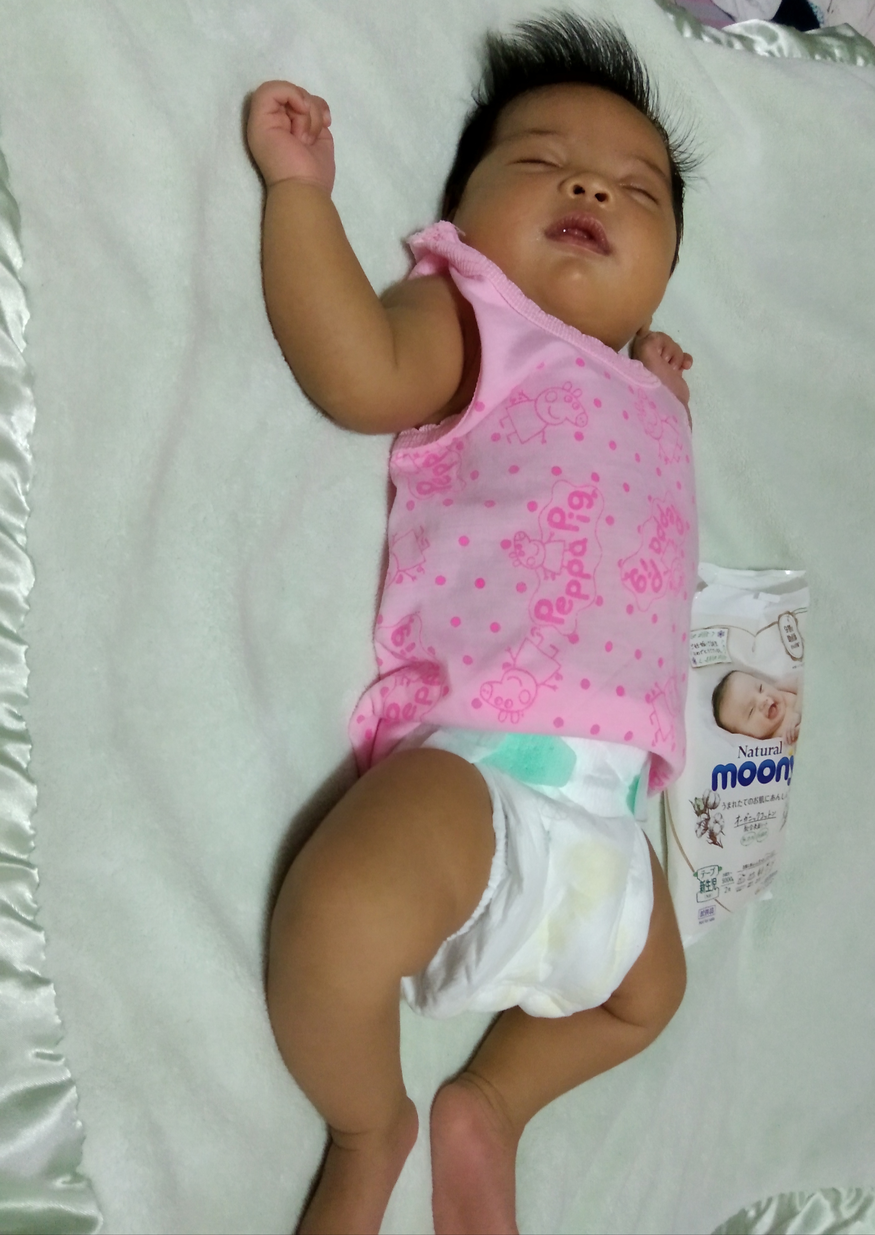 Natural moony diaper by Moony : review - Diapering- Tryandreview.com